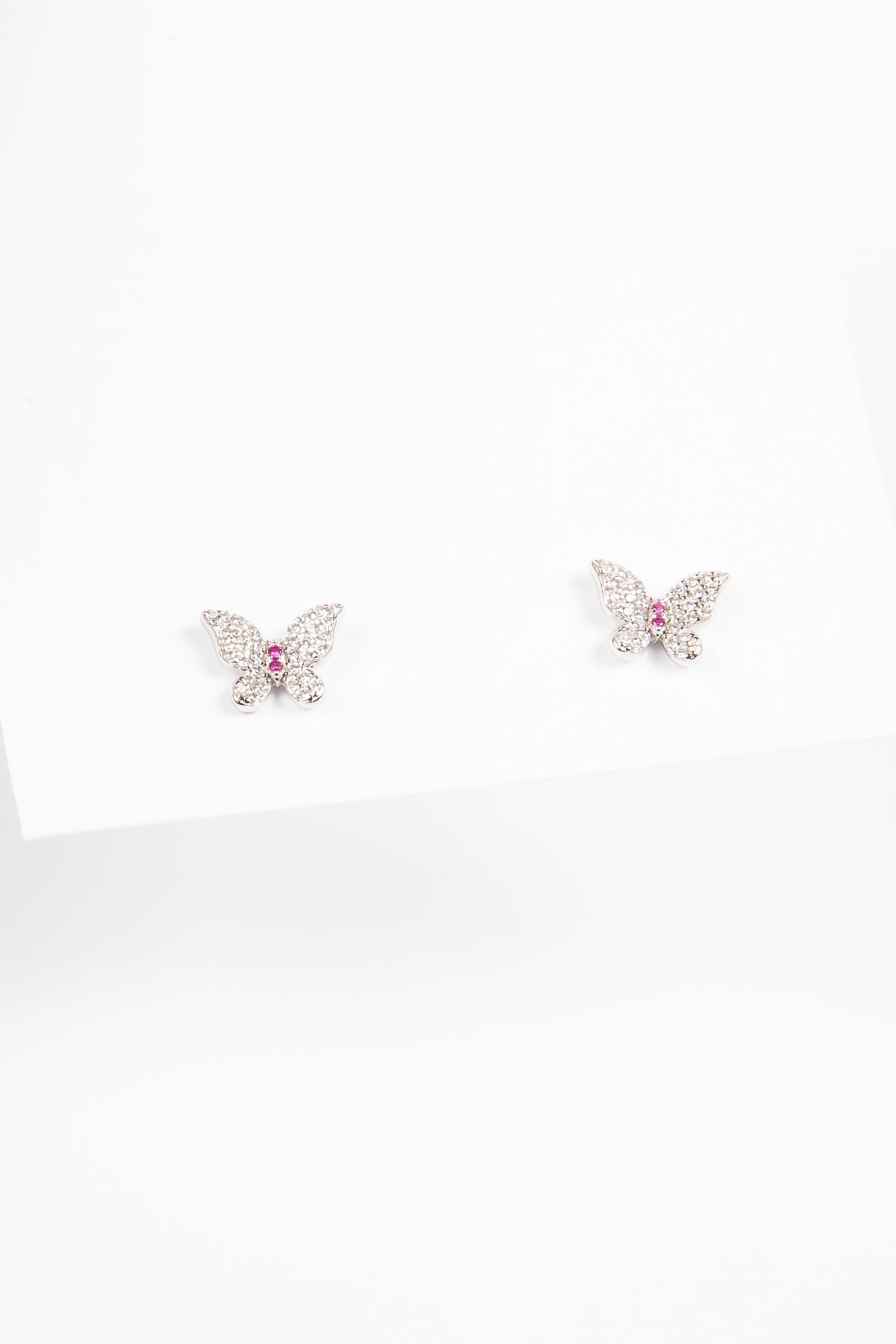 Aro Pinky Butterfly Stud Silver